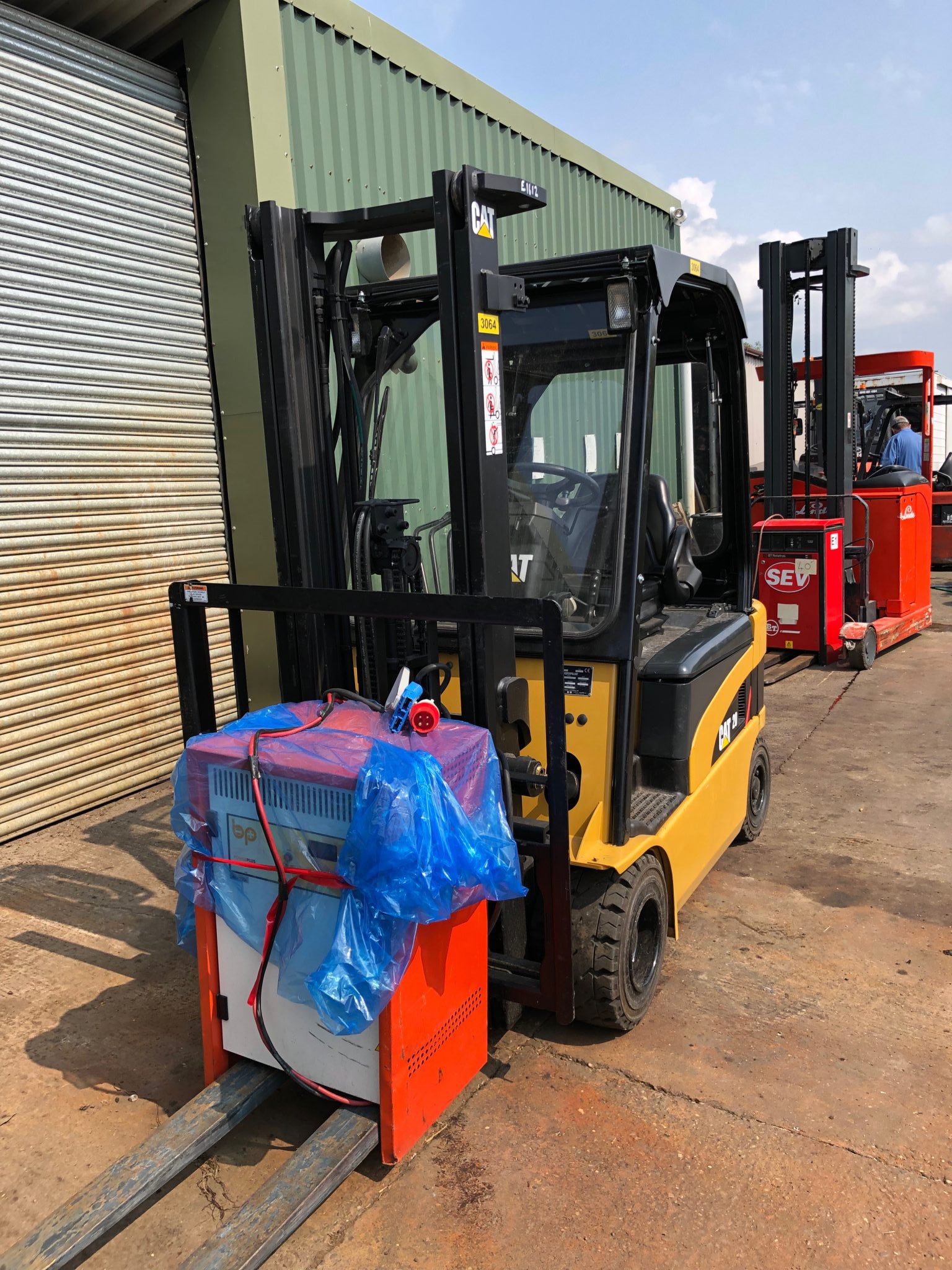 CATERPILLAR EP20CN - Derbyshire Forklifts