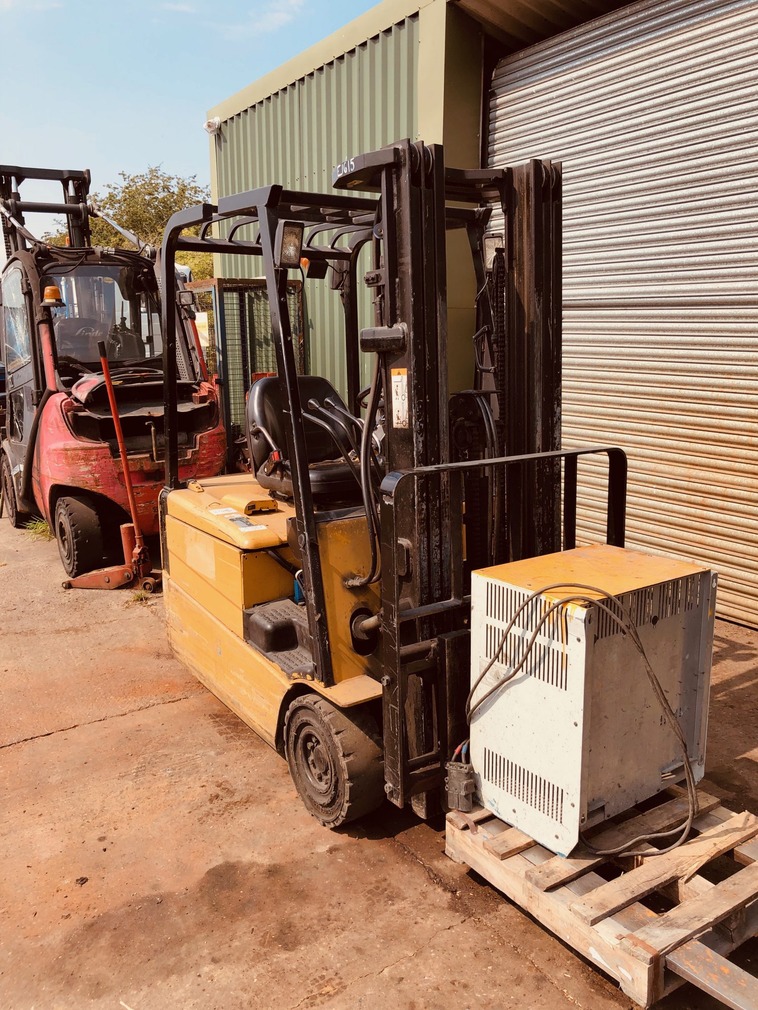 CATERPILLAR EP16KT - Derbyshire Forklifts