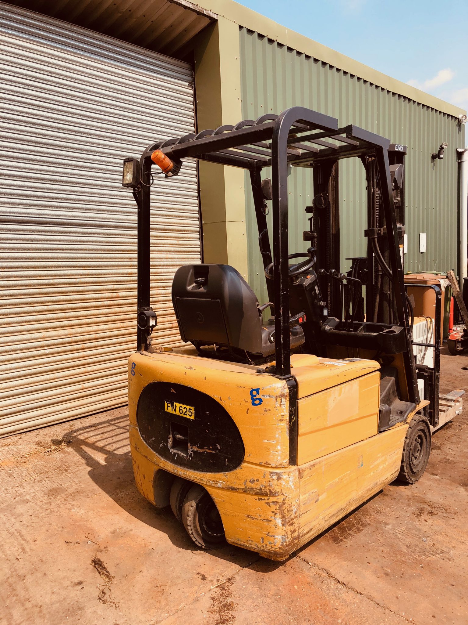 CATERPILLAR EP16KT - Derbyshire Forklifts