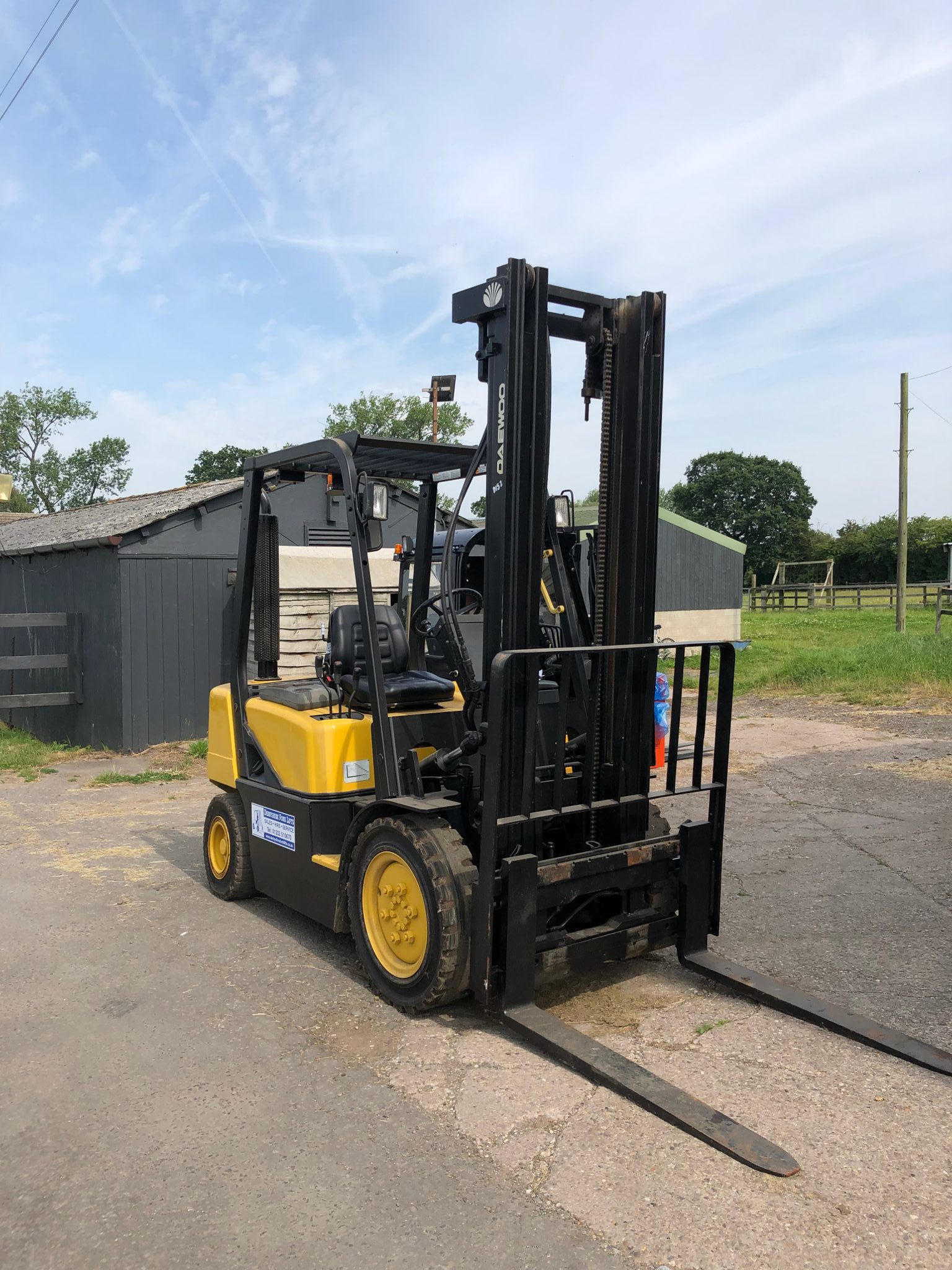 DAEWOO D25S-3 - Derbyshire Forklifts